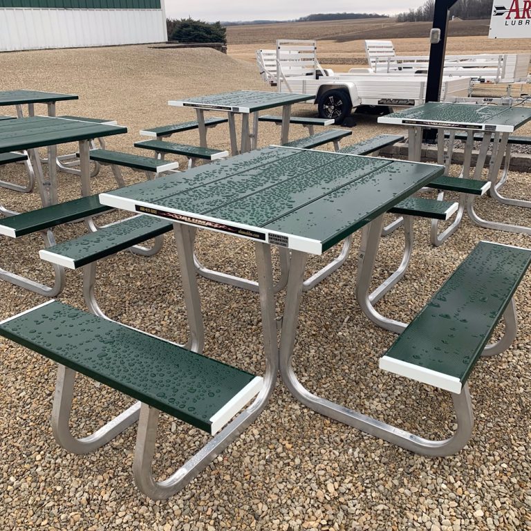 Aluma Picnic Table – Forest Green – Harrington Enterprise