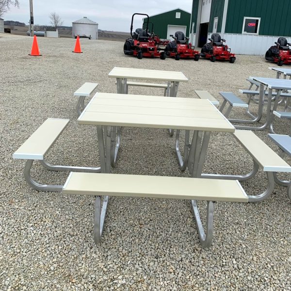 Aluma Picnic Table – Tan – Harrington Enterprise